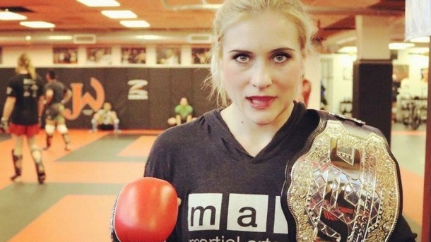 Kunitskaya gets a broken nose at her 3rd fight in UFC (video) – RingSide24