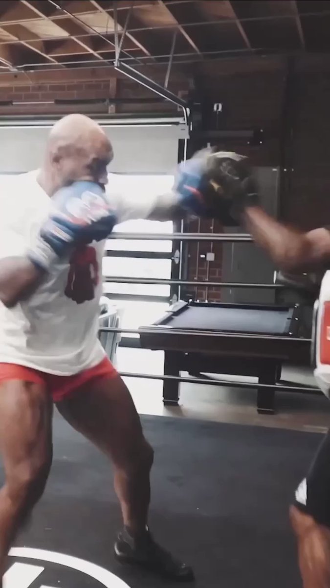 Mike Tyson showed what form he is at 56 years old (video) – RingSide24