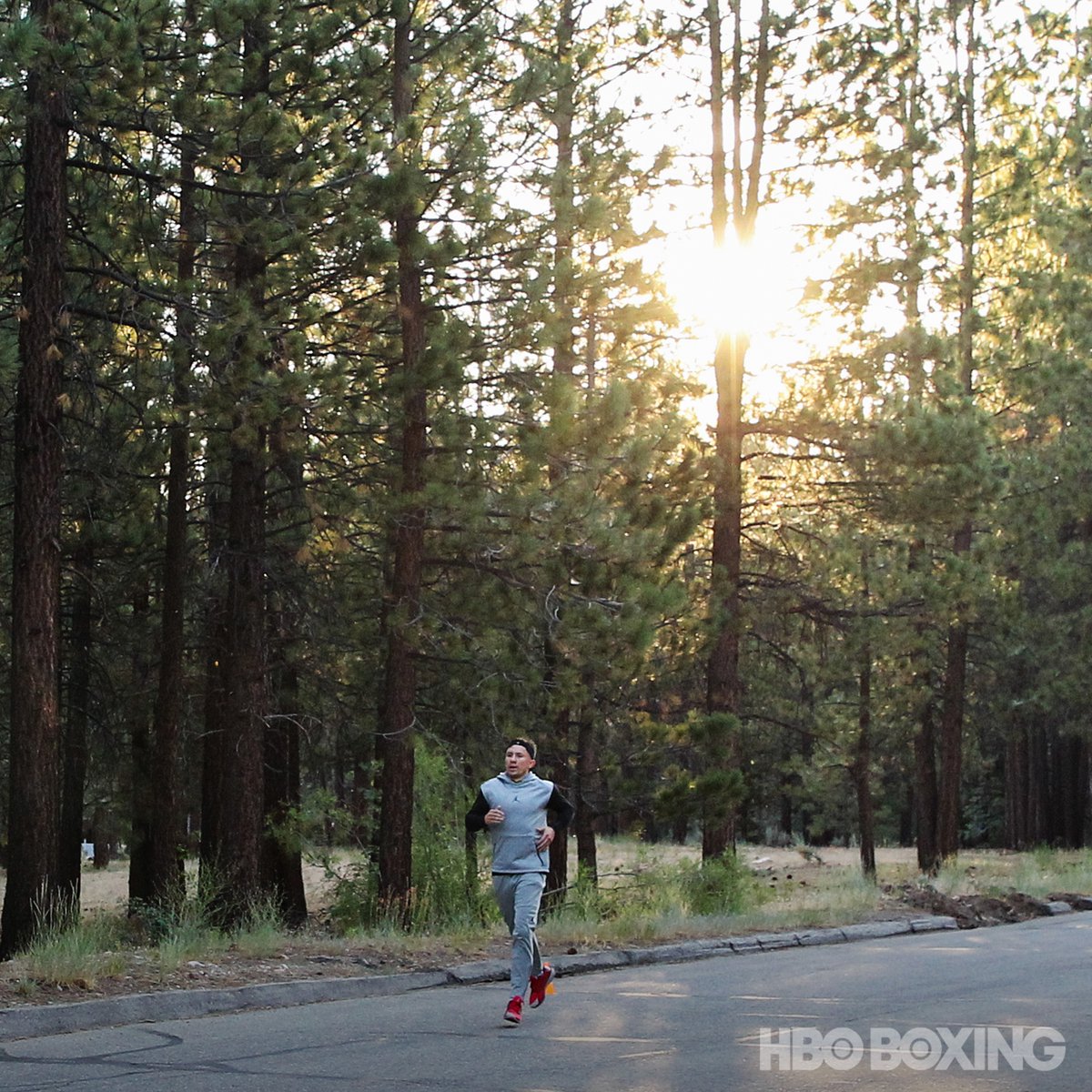 Golovkin trains in Big Bear (photos) – RingSide24