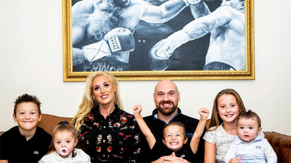 Fury's daughter wins fight for his life, Tyson returns to training ...